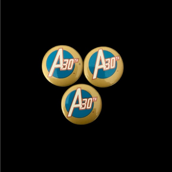 Marvel | Other | Vtg Lot Of 3 993 The Avengers 3th Anniversary Marvel ...